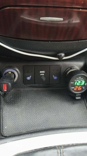 Melns Hyundai Santa Fe 2006 Viļņa, ar dzinēja tilpumu 2.20 L un nobraukumu 256 tūkst. km par 4500 €, foto 6 vietnē AUTOMOTO.COM.LV