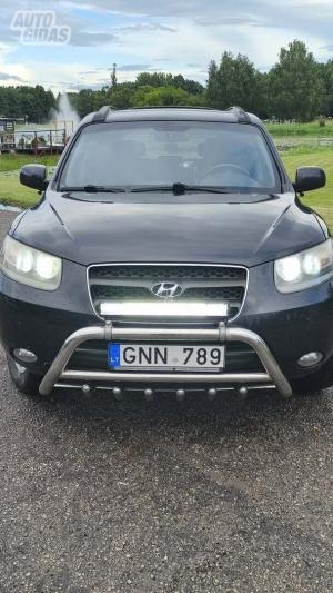 Melns Hyundai Santa Fe 2006 Viļņa, ar dzinēja tilpumu 2.20 L un nobraukumu 256 tūkst. km par 4500 €, foto 8 vietnē AUTOMOTO.COM.LV