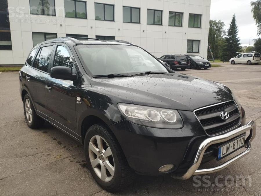 Melns Hyundai Santa Fe 2006 Rīga, ar dzinēja tilpumu 2.20 L un nobraukumu 365 tūkst. km par 3500 €, foto 1 vietnē AUTOMOTO.COM.LV