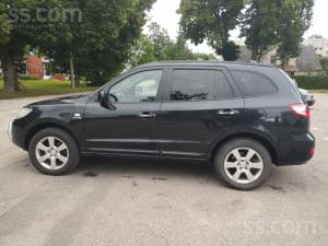 Melns Hyundai Santa Fe 2006 Rīga, ar dzinēja tilpumu 2.20 L un nobraukumu 365 tūkst. km par 3500 €, foto 10 vietnē AUTOMOTO.COM.LV