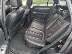 Melns Hyundai Santa Fe 2006 Jurbarkas, ar dzinēja tilpumu 2.19 L un nobraukumu 271 tūkst. km par 3850 €, foto 8 vietnē AUTOMOTO.COM.LV