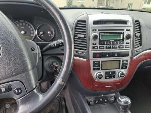 Melns Hyundai Santa Fe 2006 Jurbarkas, ar dzinēja tilpumu 2.19 L un nobraukumu 271 tūkst. km par 3850 €, foto 11 vietnē AUTOMOTO.COM.LV