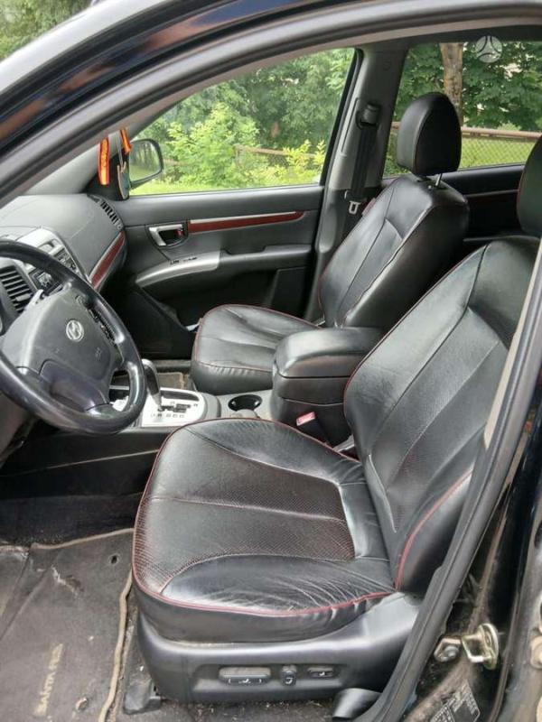 Melns Hyundai Santa Fe 2006 Ukmergė, ar dzinēja tilpumu 2.19 L un nobraukumu 246 tūkst. km par 3400 €, foto 6 vietnē AUTOMOTO.COM.LV