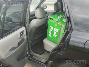 Black Hyundai Santa Fe 2006 in Riga, with an engine capacity of 2.40 L and mileage of 352 thousand km for 1600 €, photo 9 on AUTOMOTO.COM.LV