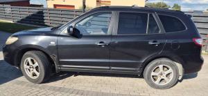 Melns Hyundai Santa Fe 2006 Klaipėda, ar dzinēja tilpumu 2.19 L un nobraukumu 390 tūkst. km par 1850 €, foto  vietnē AUTOMOTO.COM.LV