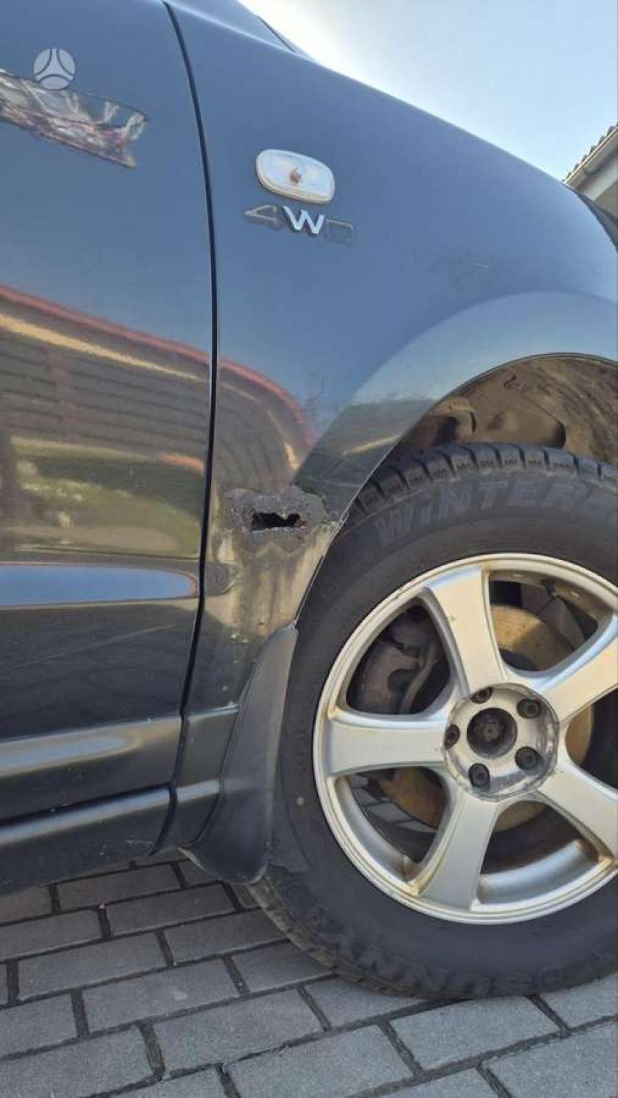 Melns Hyundai Santa Fe 2006 Klaipėda, ar dzinēja tilpumu 2.19 L un nobraukumu 390 tūkst. km par 1850 €, foto 11 vietnē AUTOMOTO.COM.LV