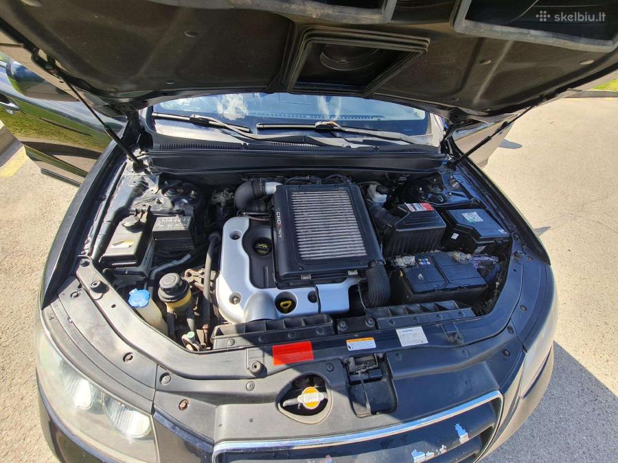 Melns Hyundai Santa Fe 2006 Kauņa, ar dzinēja tilpumu 2.20 L un nobraukumu 250 tūkst. km par 2500 €, foto 1 vietnē AUTOMOTO.COM.LV