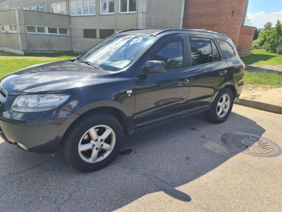 Melns Hyundai Santa Fe 2006 Kauņa, ar dzinēja tilpumu 2.20 L un nobraukumu 250 tūkst. km par 2500 €, foto 6 vietnē AUTOMOTO.COM.LV