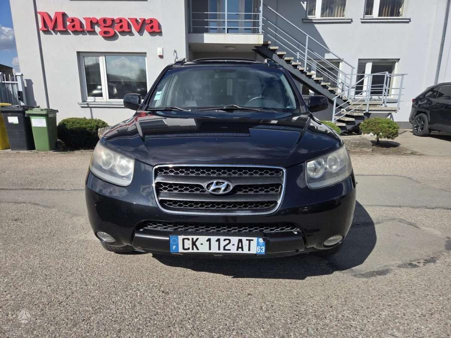 Melns Hyundai Santa Fe 2006 Marijampole, ar dzinēja tilpumu 2.19 L un nobraukumu 256 tūkst. km par 3699 €, foto 3 vietnē AUTOMOTO.COM.LV
