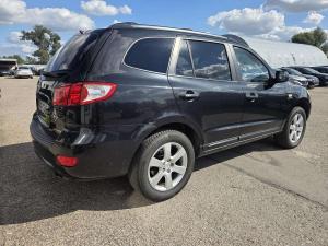 Melns Hyundai Santa Fe 2006 Marijampole, ar dzinēja tilpumu 2.19 L un nobraukumu 256 tūkst. km par 3699 €, foto 6 vietnē AUTOMOTO.COM.LV