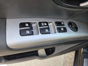 Melns Hyundai Santa Fe 2006 Marijampole, ar dzinēja tilpumu 2.19 L un nobraukumu 256 tūkst. km par 3699 €, foto 14 vietnē AUTOMOTO.COM.LV