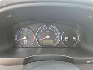 Melns Hyundai Santa Fe 2006 Marijampole, ar dzinēja tilpumu 2.19 L un nobraukumu 256 tūkst. km par 3699 €, foto 17 vietnē AUTOMOTO.COM.LV