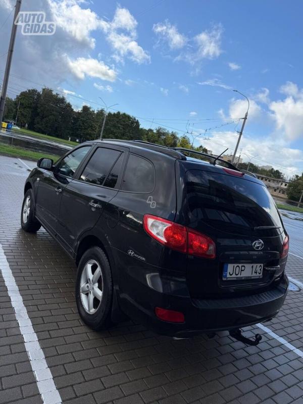 Hyundai Santa Fe 2006 KauÅa vietnÄ Melns Hyundai Santa Fe 2006 KauÅa, ar dzinÄja tilpumu 2.20 L un nobraukumu 225 tÅ«kst. km par 3750 ā¬, foto 8 vietnÄ AUTOMOTO.COM.LV