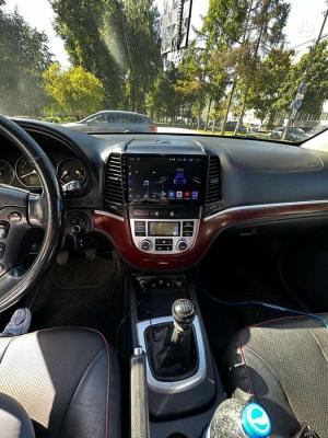 Melns Hyundai Santa Fe 2006 Kauņa, ar dzinēja tilpumu 2.19 L un nobraukumu 274 tūkst. km par 3100 €, foto 16 vietnē AUTOMOTO.COM.LV