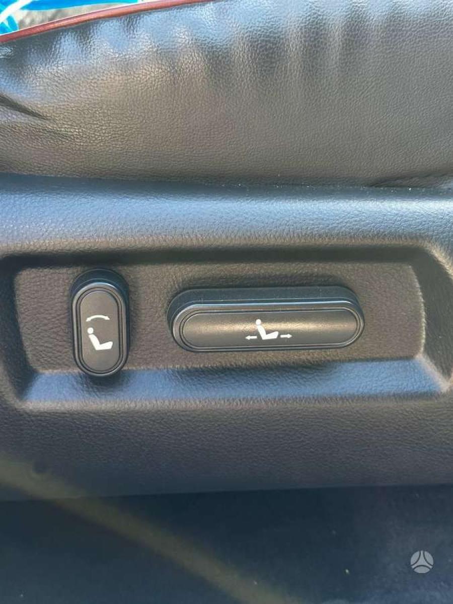 Melns Hyundai Santa Fe 2006 Kauņa, ar dzinēja tilpumu 2.19 L un nobraukumu 274 tūkst. km par 3100 €, foto 26 vietnē AUTOMOTO.COM.LV
