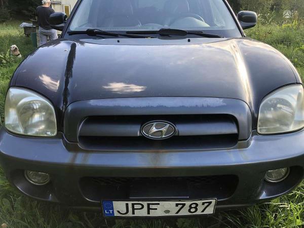 Хендай Санта Фе 2006 в Вильнюс на AUTOMOTO.COM.LV Черный Хендай Санта Фе 2006 в Вильнюс, объемом двигателя 1.99 л и пробегом 380 тыс. км за 550 €, фото 1 на AUTOMOTO.COM.LV