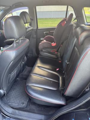 Melns Hyundai Santa Fe 2006 Tallina, ar dzinēja tilpumu 2.20 L un nobraukumu 318 tūkst. km par 2400 €, foto 8 vietnē AUTOMOTO.COM.LV
