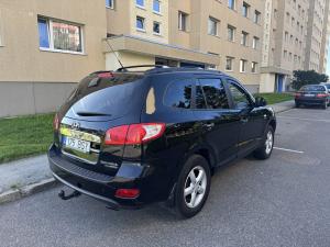 Melns Hyundai Santa Fe 2006 Tallina, ar dzinēja tilpumu 2.20 L un nobraukumu 318 tūkst. km par 2400 €, foto 19 vietnē AUTOMOTO.COM.LV