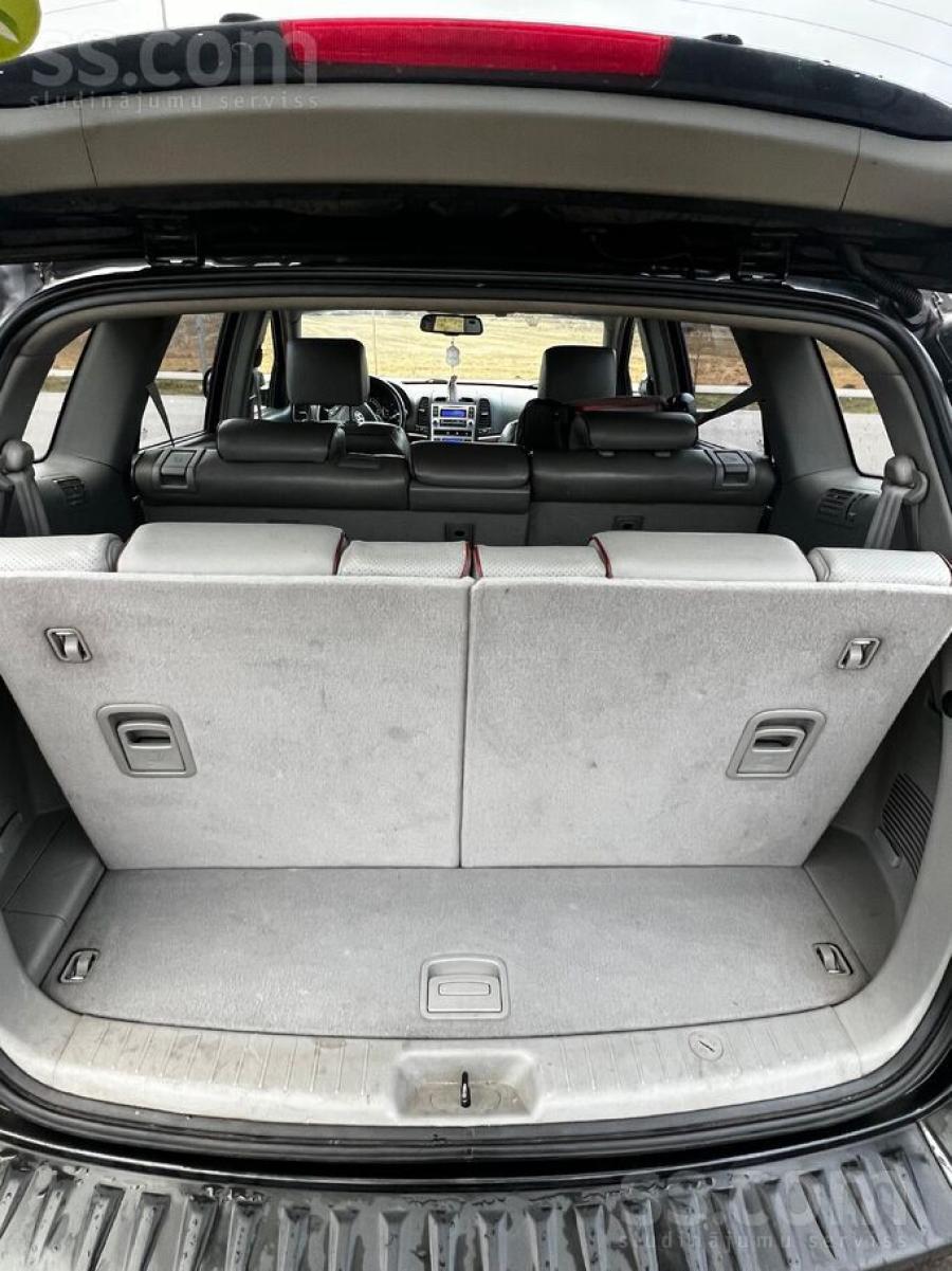 Black Hyundai Santa Fe 2006 in Riga, with an engine capacity of 2.20 L and mileage of 271 thousand km for 2500 €, photo 13 on AUTOMOTO.COM.LV