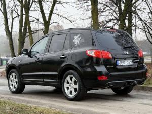 Melns Hyundai Santa Fe 2007 Kauņa, ar dzinēja tilpumu 2.19 L un nobraukumu 296 tūkst. km par 4000 €, foto 3 vietnē AUTOMOTO.COM.LV