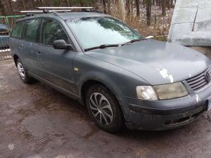 Black Hyundai Santa Fe 2007 in Vilnius, with an engine capacity of 1.90 L and mileage of 300 thousand km for 400 €, photo 2 on AUTOMOTO.COM.LV