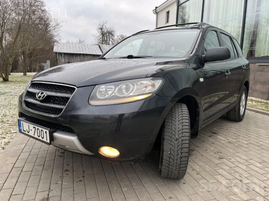 Melns Hyundai Santa Fe 2007 Balvi, ar dzinēja tilpumu 2.20 L un nobraukumu 336 tūkst. km par 3350 €, foto 2 vietnē AUTOMOTO.COM.LV