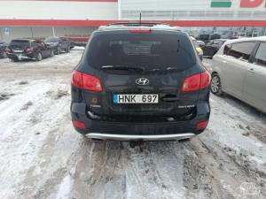 Melns Hyundai Santa Fe 2007 Panevēža, ar dzinēja tilpumu 2.20 L un nobraukumu 336 tūkst. km par 2500 €, foto 6 vietnē AUTOMOTO.COM.LV