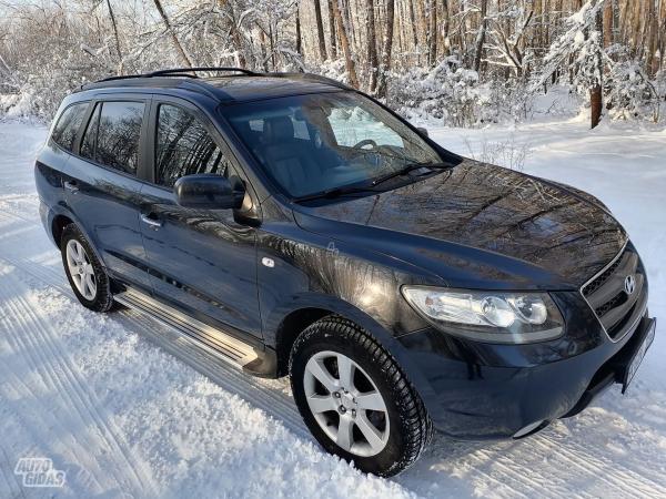 Melns Hyundai Santa Fe 2007 Viļņa, ar dzinēja tilpumu 2.20 L un nobraukumu 286 tūkst. km par 3450 €, foto 4 vietnē AUTOMOTO.COM.LV