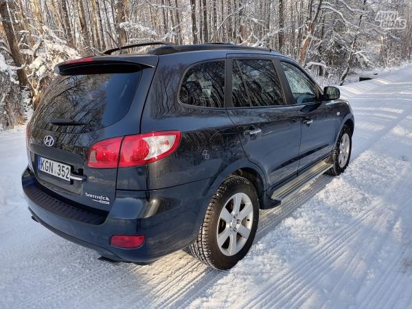 Melns Hyundai Santa Fe 2007 Viļņa, ar dzinēja tilpumu 2.20 L un nobraukumu 286 tūkst. km par 3450 €, foto 7 vietnē AUTOMOTO.COM.LV