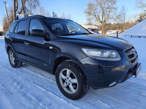 Melns Hyundai Santa Fe 2007 Kauņa, ar dzinēja tilpumu 2.19 L un nobraukumu 207 tūkst. km par 3450 €, foto  vietnē AUTOMOTO.COM.LV