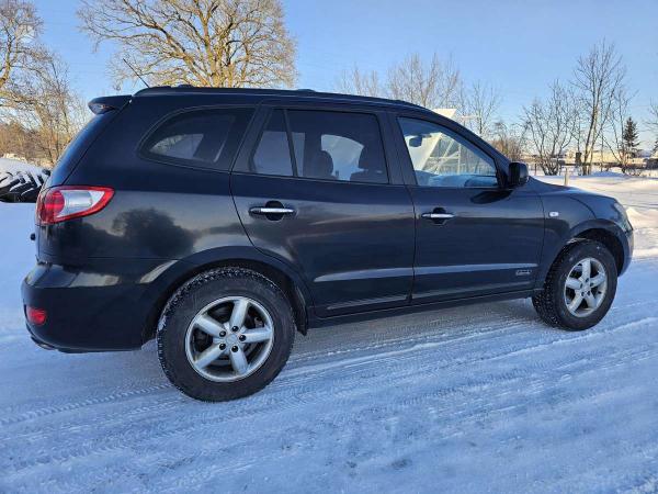Melns Hyundai Santa Fe 2007 Kauņa, ar dzinēja tilpumu 2.19 L un nobraukumu 207 tūkst. km par 3450 €, foto 7 vietnē AUTOMOTO.COM.LV