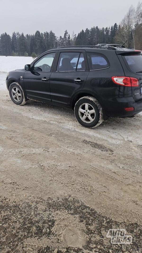 Melns Hyundai Santa Fe 2007 Viļņa, ar dzinēja tilpumu 2.20 L un nobraukumu 378 tūkst. km par 2300 €, foto 3 vietnē AUTOMOTO.COM.LV