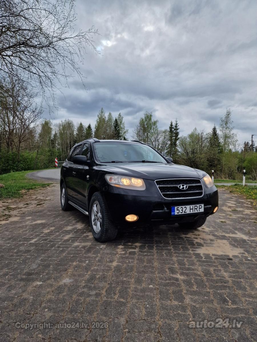 Melns Hyundai Santa Fe 2007 Jegeva, ar dzinēja tilpumu 2.20 L un nobraukumu 411 tūkst. km par 2800 €, foto 1 vietnē AUTOMOTO.COM.LV