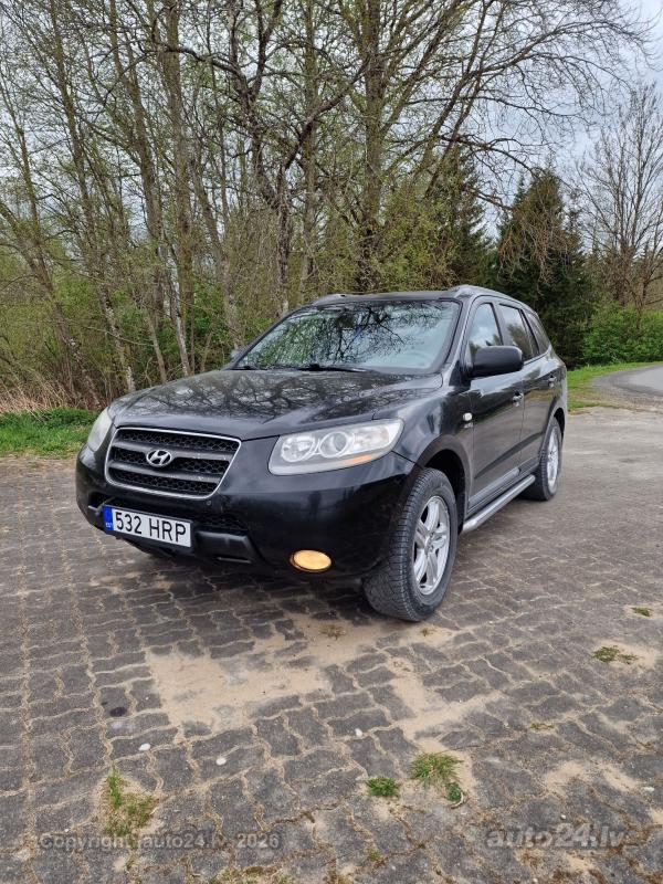 Melns Hyundai Santa Fe 2007 Jegeva, ar dzinēja tilpumu 2.20 L un nobraukumu 411 tūkst. km par 2800 €, foto 2 vietnē AUTOMOTO.COM.LV