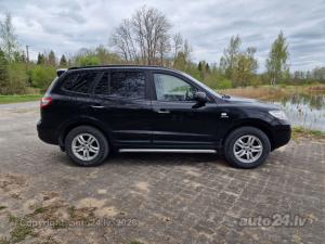 Melns Hyundai Santa Fe 2007 Jegeva, ar dzinēja tilpumu 2.20 L un nobraukumu 411 tūkst. km par 2800 €, foto 7 vietnē AUTOMOTO.COM.LV