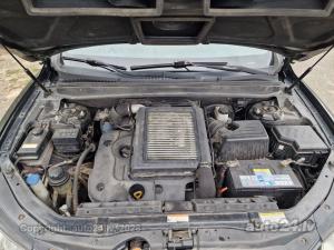 Melns Hyundai Santa Fe 2007 Jegeva, ar dzinēja tilpumu 2.20 L un nobraukumu 411 tūkst. km par 2800 €, foto 10 vietnē AUTOMOTO.COM.LV