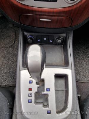 Melns Hyundai Santa Fe 2007 Jegeva, ar dzinēja tilpumu 2.20 L un nobraukumu 411 tūkst. km par 2800 €, foto 17 vietnē AUTOMOTO.COM.LV