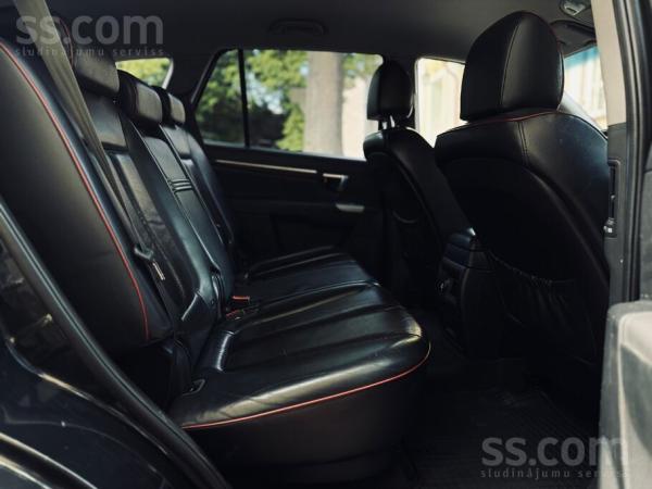 Melns Hyundai Santa Fe 2007 Cēsis, ar dzinēja tilpumu 2.20 L un nobraukumu 0 tūkst. km par 3990 €, foto 9 vietnē AUTOMOTO.COM.LV