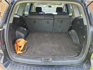 Black Hyundai Santa Fe 2007 in Klaipeda, with an engine capacity of 2.20 L and mileage of 306 thousand km for 2550 €, photo 9 on AUTOMOTO.COM.LV