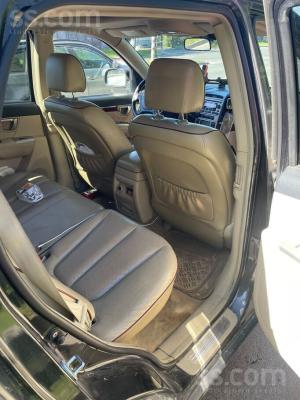 Melns Hyundai Santa Fe 2007 Rīga, ar dzinēja tilpumu 2.20 L un nobraukumu 354 tūkst. km par 2900 €, foto 4 vietnē AUTOMOTO.COM.LV