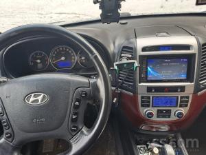 Melns Hyundai Santa Fe 2007 Tukums, ar dzinēja tilpumu 2.20 L un nobraukumu 305 tūkst. km par 3580 €, foto  vietnē AUTOMOTO.COM.LV