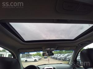 Black Hyundai Santa Fe 2007 in Daugavpils, with an engine capacity of 2.20 L and mileage of 0 thousand km for 4300 €, photo 14 on AUTOMOTO.COM.LV