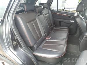 Black Hyundai Santa Fe 2007 in Daugavpils, with an engine capacity of 2.20 L and mileage of 0 thousand km for 4300 €, photo 19 on AUTOMOTO.COM.LV