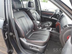 Black Hyundai Santa Fe 2007 in Daugavpils, with an engine capacity of 2.20 L and mileage of 0 thousand km for 4300 €, photo 20 on AUTOMOTO.COM.LV