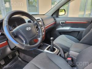 Melns Hyundai Santa Fe 2007 Jelgava, ar dzinēja tilpumu 2.20 L un nobraukumu 304 tūkst. km par 3290 €, foto 12 vietnē AUTOMOTO.COM.LV