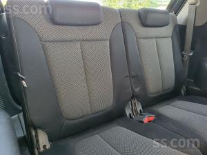 Melns Hyundai Santa Fe 2007 Jelgava, ar dzinēja tilpumu 2.20 L un nobraukumu 304 tūkst. km par 3290 €, foto 16 vietnē AUTOMOTO.COM.LV
