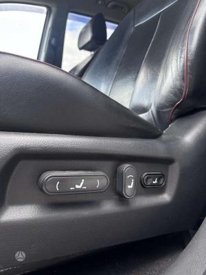 Melns Hyundai Santa Fe 2007 Šauļi, ar dzinēja tilpumu 2.19 L un nobraukumu 329 tūkst. km par 3250 €, foto 9 vietnē AUTOMOTO.COM.LV