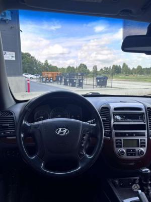Melns Hyundai Santa Fe 2007 Šauļi, ar dzinēja tilpumu 2.19 L un nobraukumu 329 tūkst. km par 3250 €, foto 10 vietnē AUTOMOTO.COM.LV