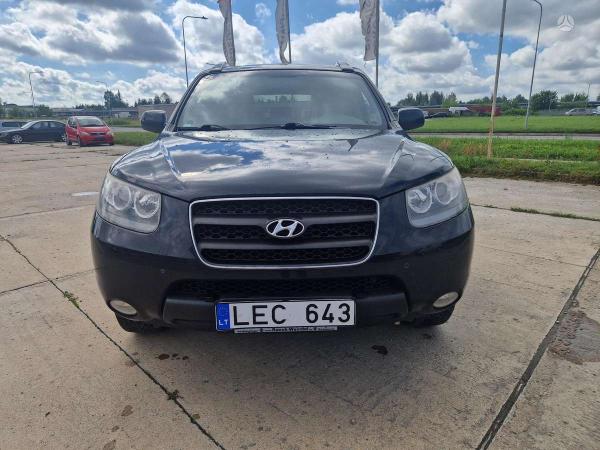 Melns Hyundai Santa Fe 2007 Panevēža, ar dzinēja tilpumu 2.19 L un nobraukumu 220 tūkst. km par 2999 €, foto 1 vietnē AUTOMOTO.COM.LV