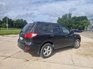 Melns Hyundai Santa Fe 2007 Panevēža, ar dzinēja tilpumu 2.19 L un nobraukumu 220 tūkst. km par 2999 €, foto 5 vietnē AUTOMOTO.COM.LV